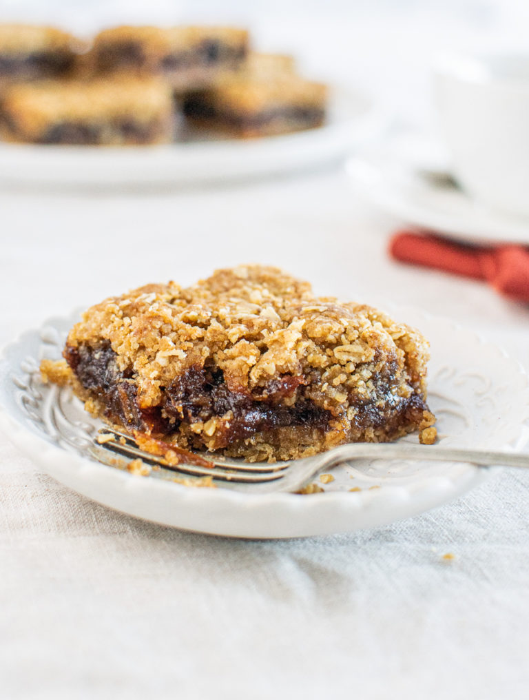 OAT & DATE SQUARES - Supreme Flour
